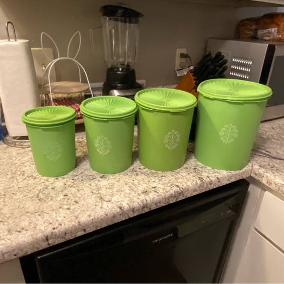 Tupperware | Kitchen | Tupperware 4 Vintage Canister Set | Poshmark